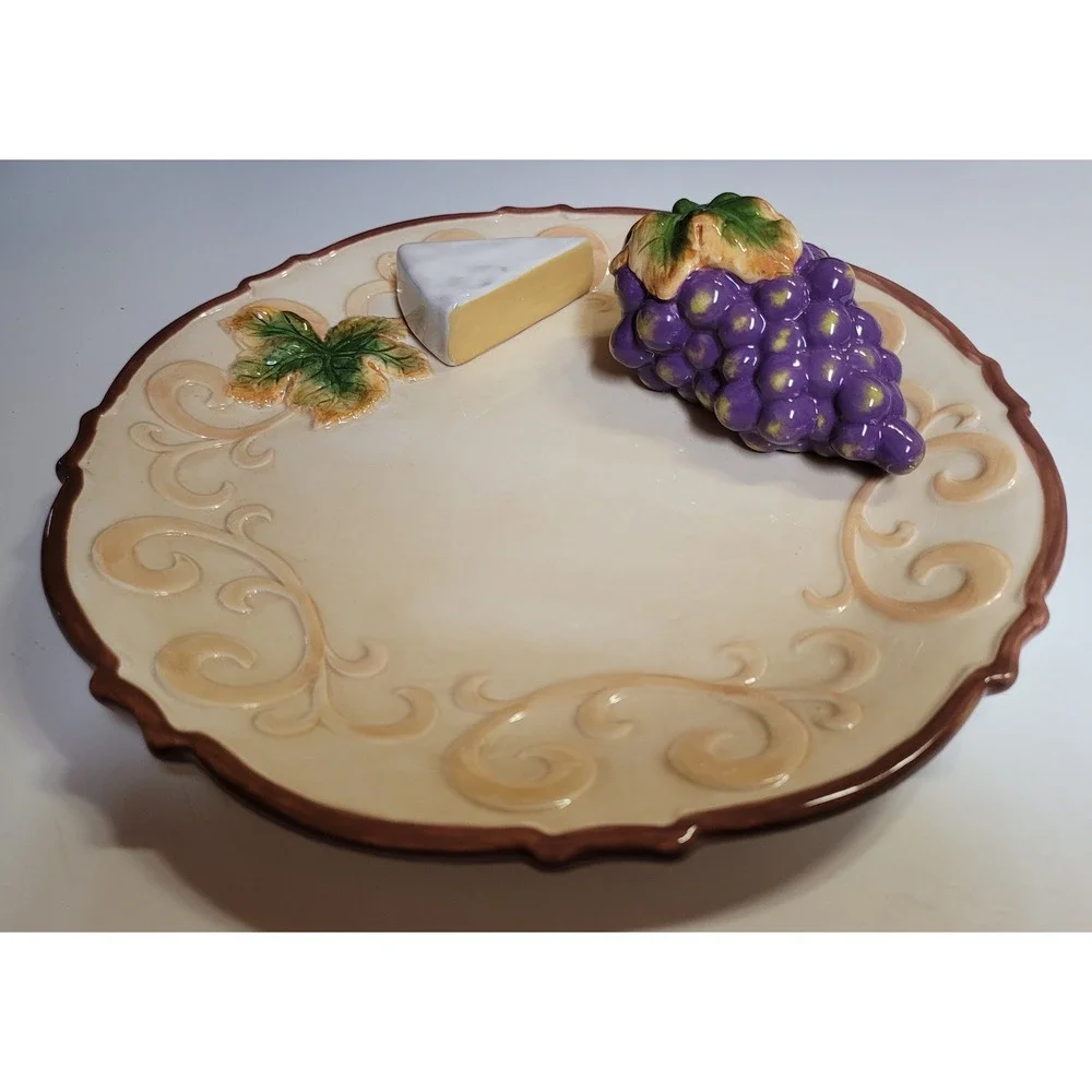 The Unbranded Brand | Dining | Vintage Trompe Oil Grapes Cheese Plate ...